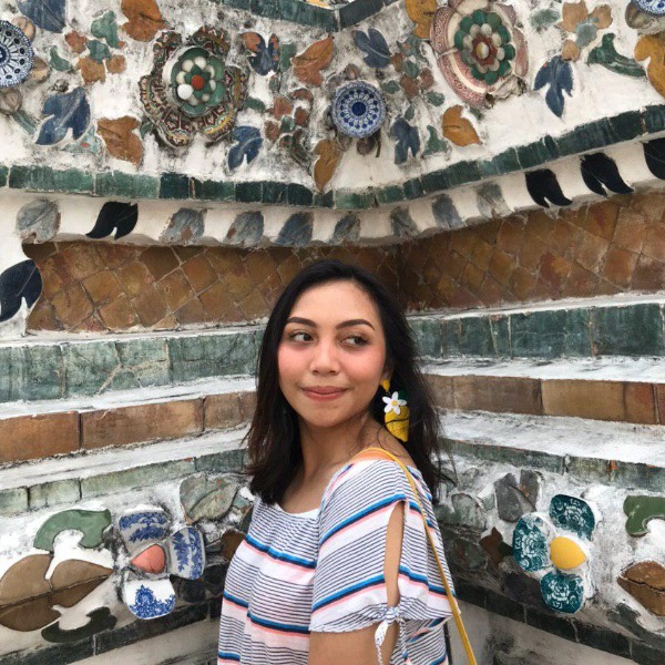 vaniapuspa | Vania P - SOCO by Sociolla