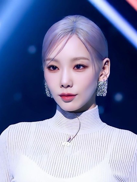 Zendaya hingga Taeyeon, Ini Inspirasi Riasan Mata dengan Eyeshadow ...