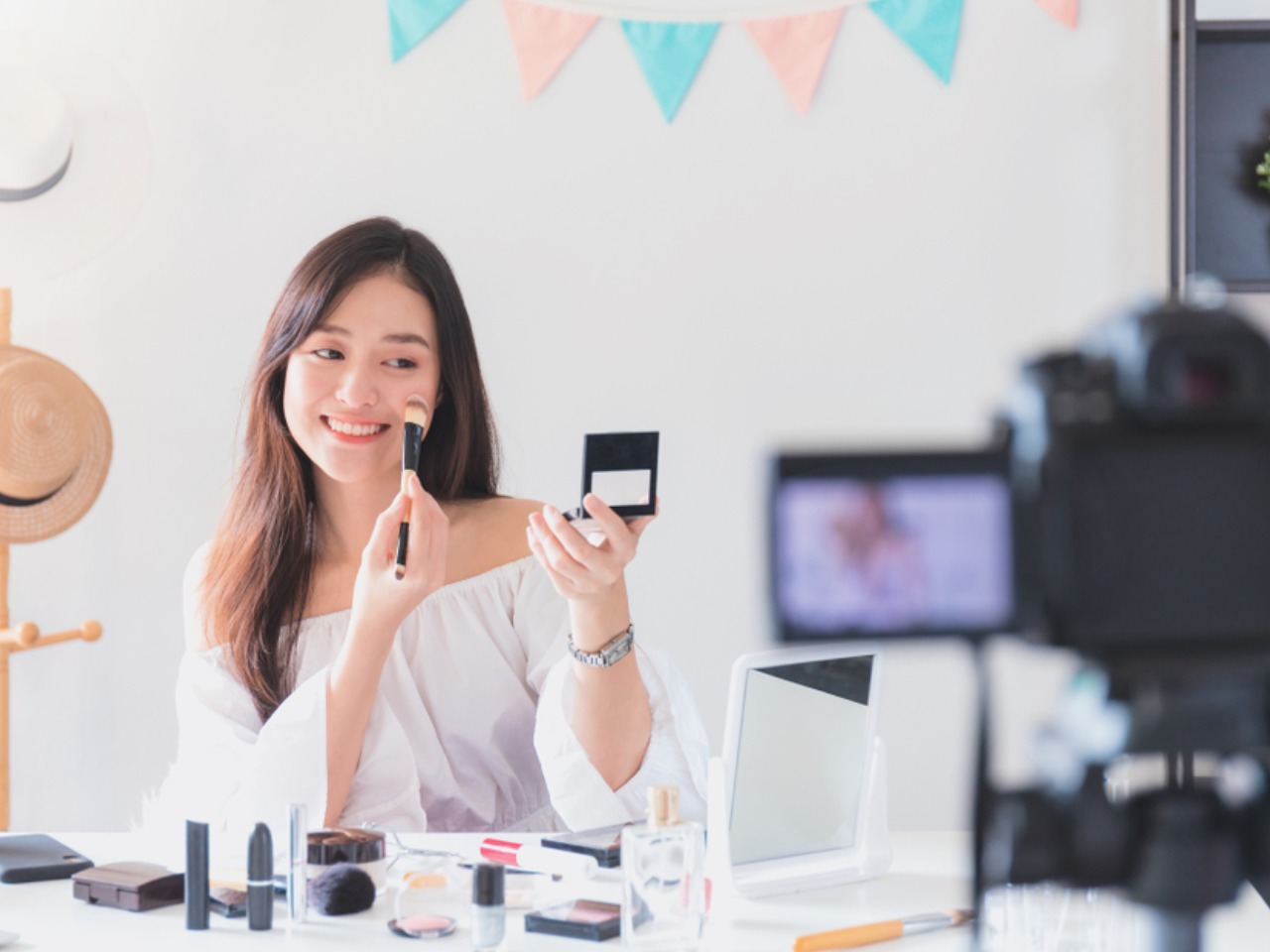 Tak Semudah Kelihatannya, Ini 5 Tantangan Saat Menjadi Beauty Content ...