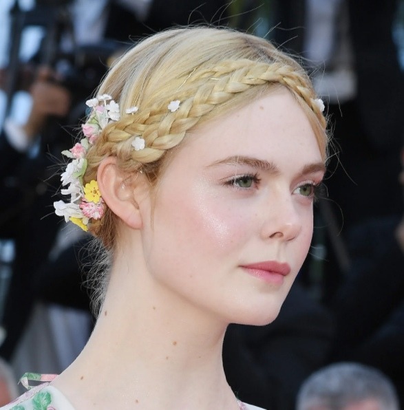 5 Inspirasi Wedding Hairstyle Simpel ala Seleb Hollywood yang Menarik ...