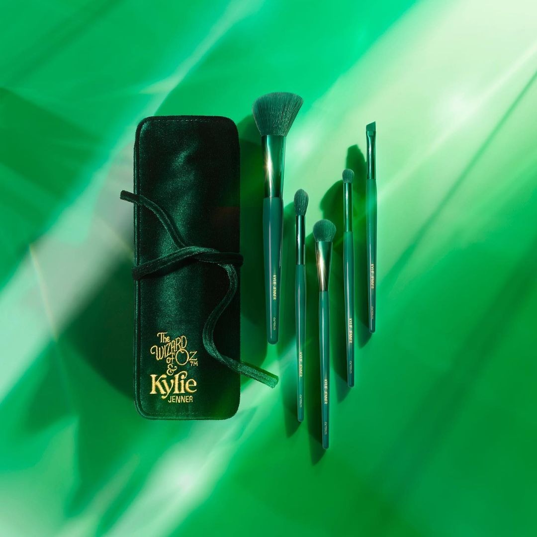 Yuk, Intip 5 Produk dalam Rangkaian Kolaborasi Terbaru Wizard of Oz x Kylie Cosmetics! - Beauty ...