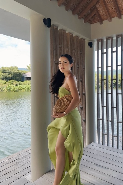 Outfit Dress ala Nicole Parham, Pemeran Karakter Pelakor di 'Ipar ...