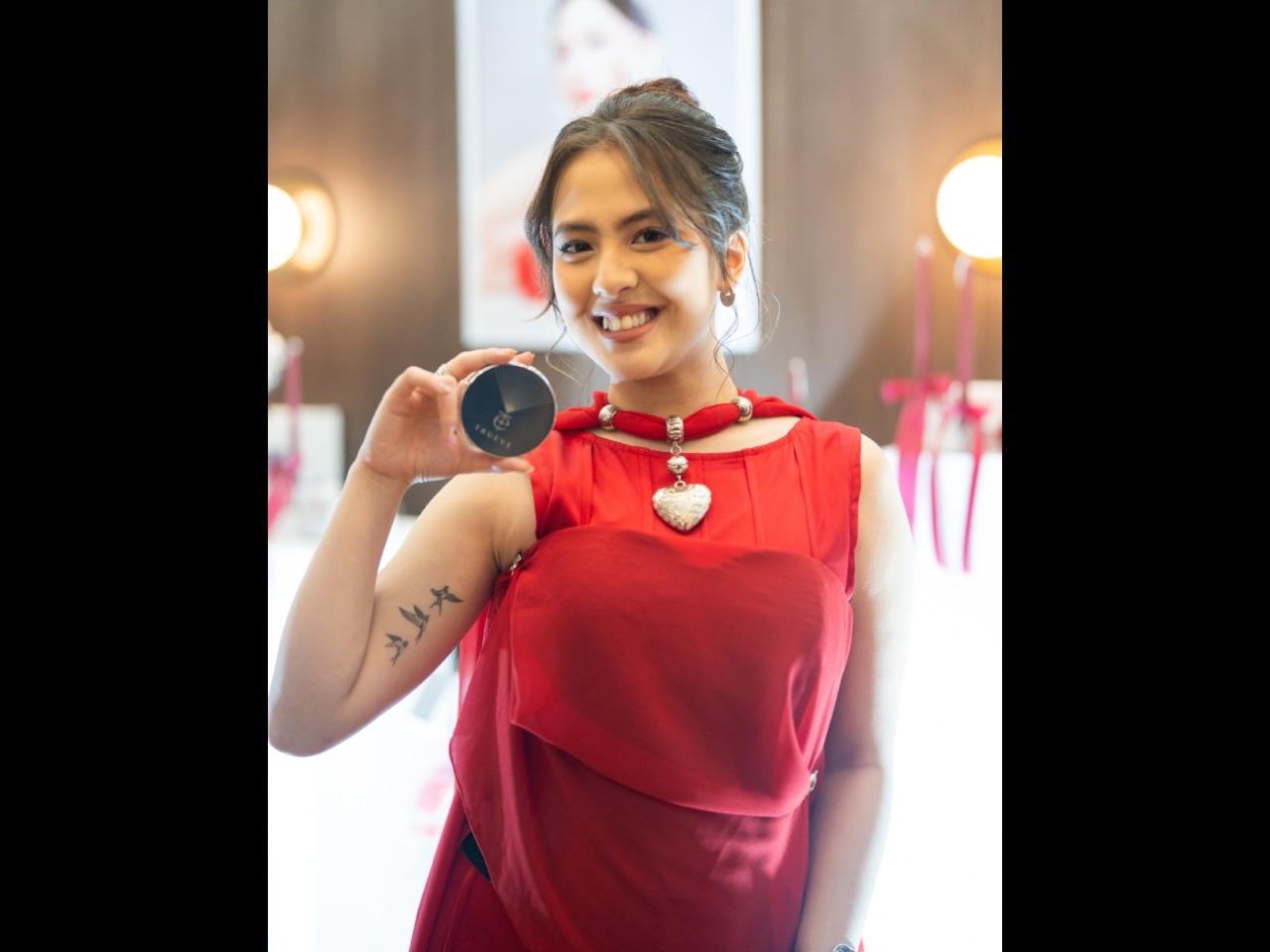 Rilis Produk Baru, Trueve Makeup Tunjuk Zara Adhisty sebagai Muse Hi ...