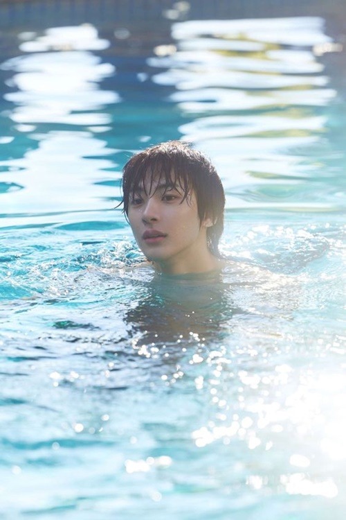 Fakta Menarik Anton RIIZE yang Sempat Disebut sebagai Nepo Baby ...