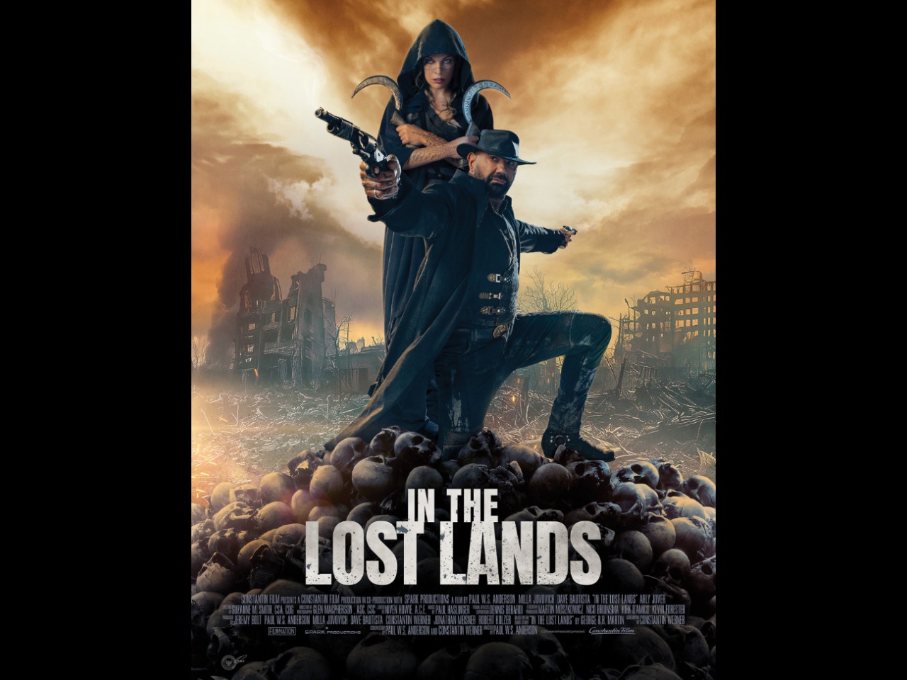 Review Film: In The Lost Lands, Petualangan Fantasi yang Penuh Misteri ...