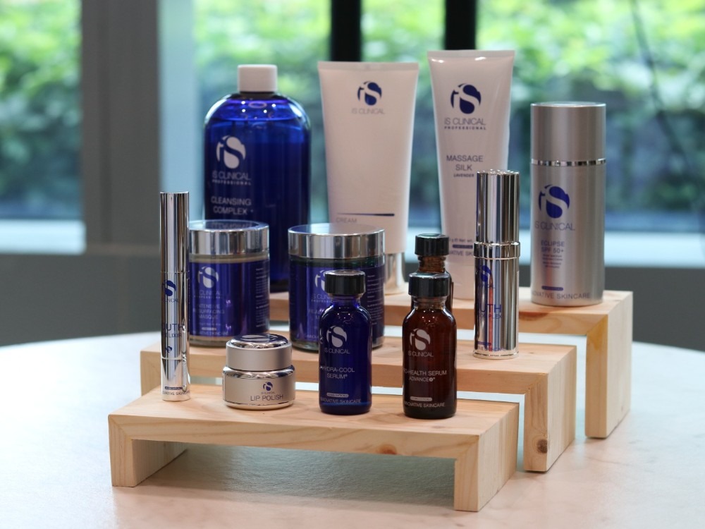 C Derma Perkenalkan Royal Enzyme Facial dari Ekstrak Buah Nanas ...