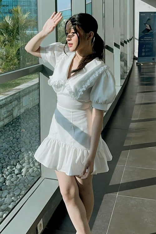 10 Penampilan Eca Aura yang Bisa Jadi Inspirasi untuk Tampil Girly hingga Centilcore - Beauty ...