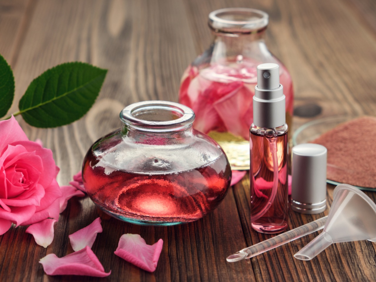 Memiliki Banyak Manfaat untuk Kulit, Berikut Cara Mudah Membuat Rose ...