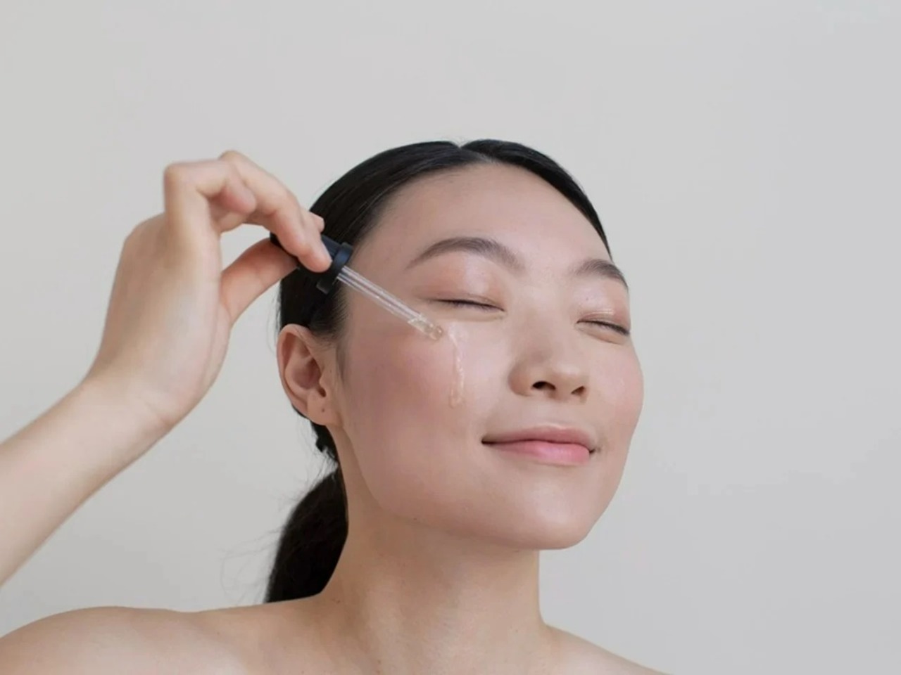 Rekomendasi 20 Serum Niacinamide untuk Bantu Menyamarkan Tampilan Bekas ...
