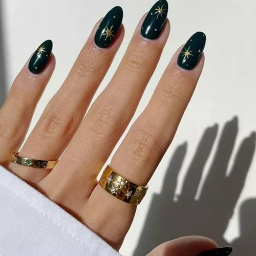 10 Inspirasi Tampilan Vampy Nails Agar Makin Stunning di Pesta Akhir ...