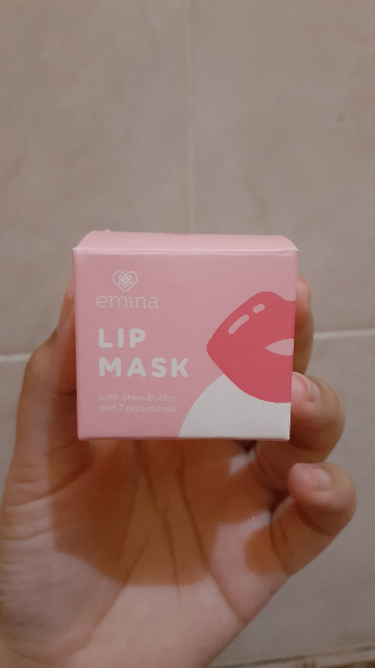 anisadk | anisa karunia - SOCO by Sociolla