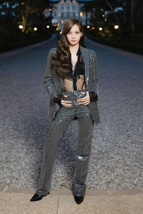 10 Penampilan Stunning Lisa BLACKPINK di Berbagai Event Brand Mewah ...