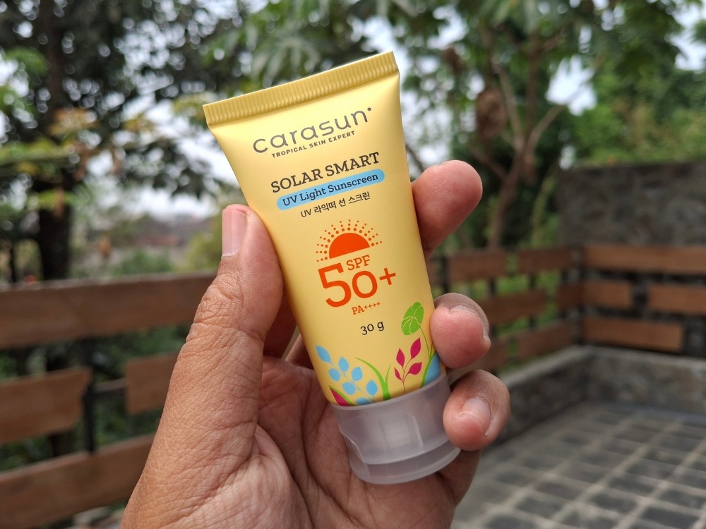 Review: Carasun Solar Smart UV Light Sunscreen, Nyaman Dipakai Setiap ...