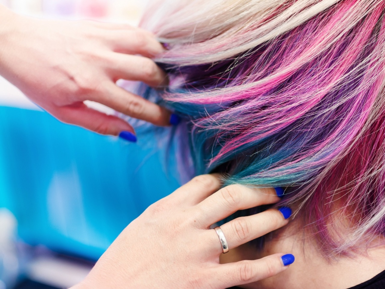 Tips agar Cat Rambut Lebih Tahan Lama Menurut Hair Stylist - Beauty Journal