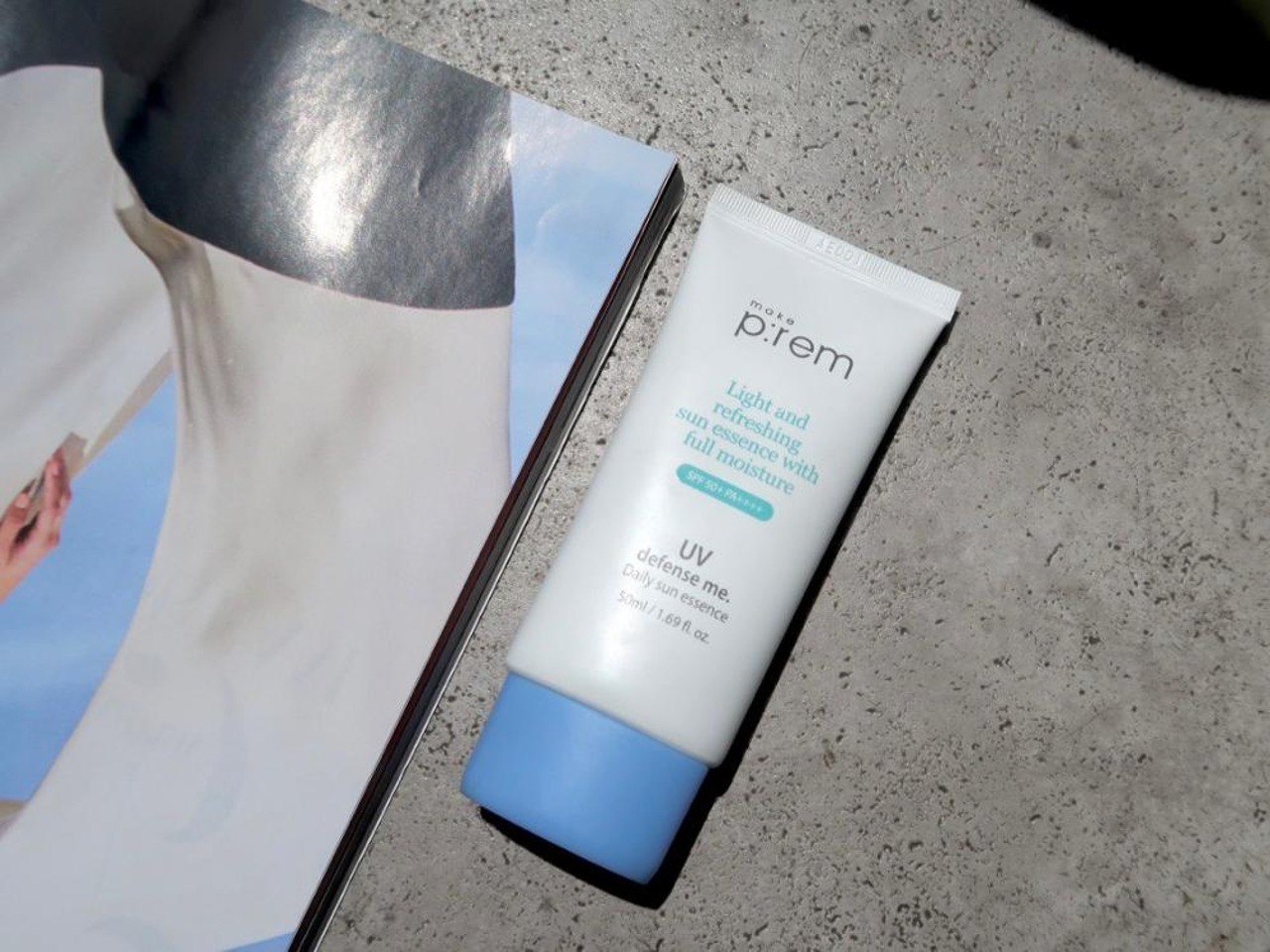 Review: Make P:rem UV Defense Me. Daily Sun Essence SPF 50+ PA ...