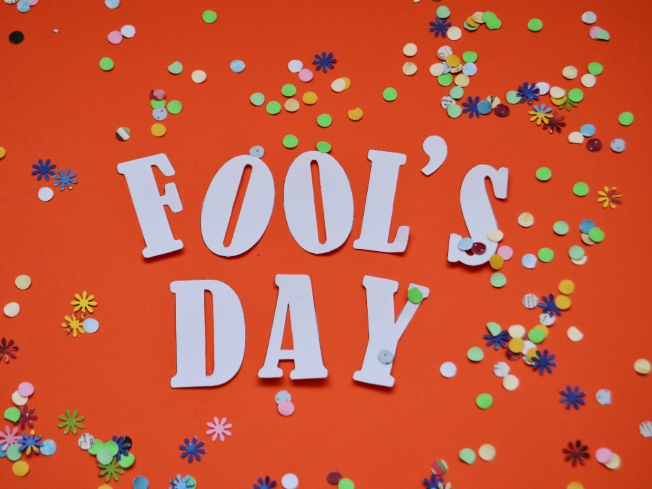 Mengapa Setiap Tanggal 1 April Ditetapkan sebagai April Mop? - Beauty ...