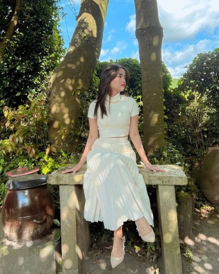 Biar Nggak Bosen, ini OOTD Fuji An yang Cocok Ditiru Buat Nongkrong ...