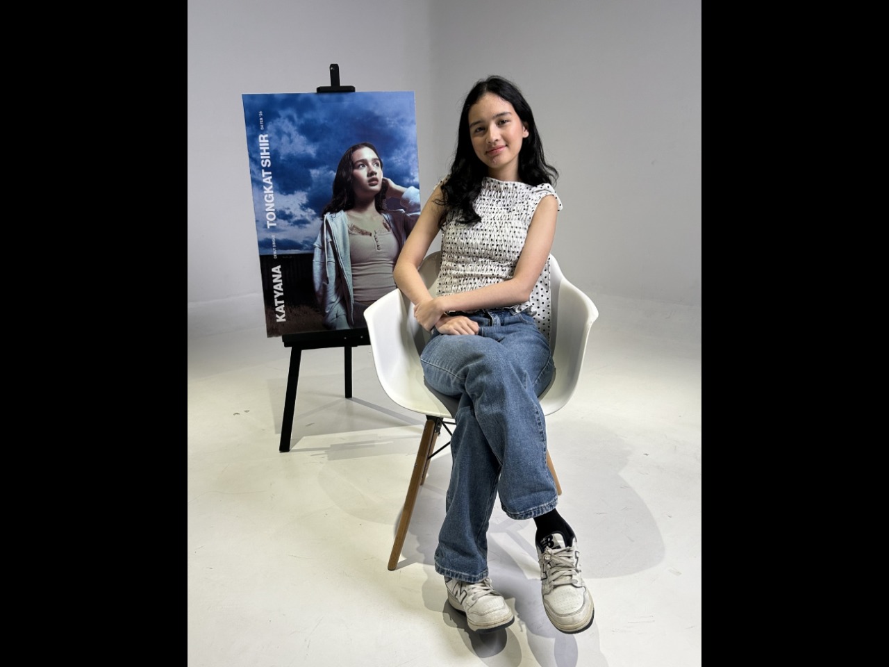 Who to Watch: Katyana Mawira, Mengulik Perasaan Jatuh Suka Lewat Single ...