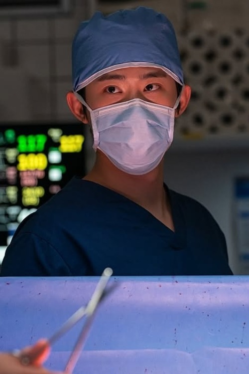 Intip Profil Para Pemain The Trauma Code: Heroes on Call yang Sukses ...