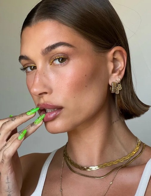 Mudah Diatur, ini Inspirasi Model Rambut Flipped Bob yang Banyak ...