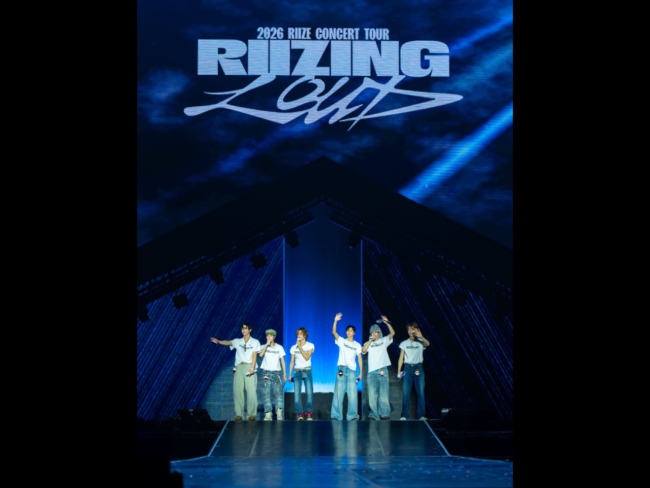 Joget Tabola Bale hingga Main Gitar, Begini Serunya Konser RIIZE ...