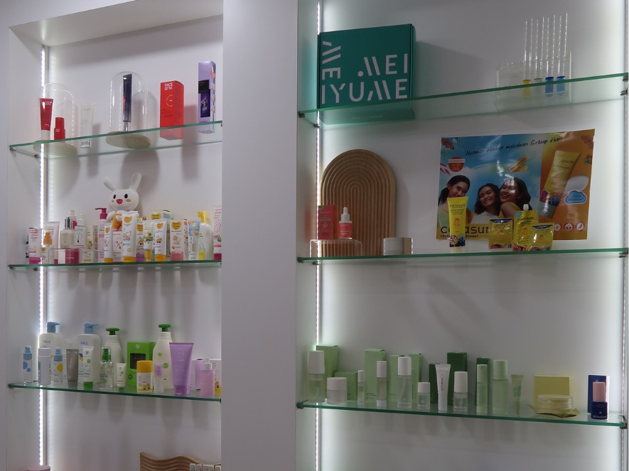 Mengunjungi Salah Satu Pabrik Skincare & Kosmetik Terbaik di Indonesia ...