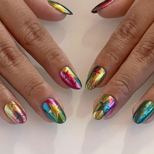 12 Inspirasi Chromatic Nails, Mulai Dari Tampilan yang Girly hingga ...