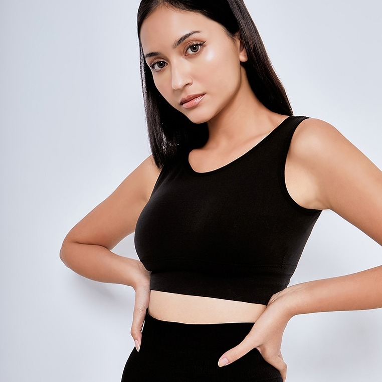 Olahraga Jadi Lebih Semangat! Ini 10 Rekomendasi Sport Bra Lokal dengan ...