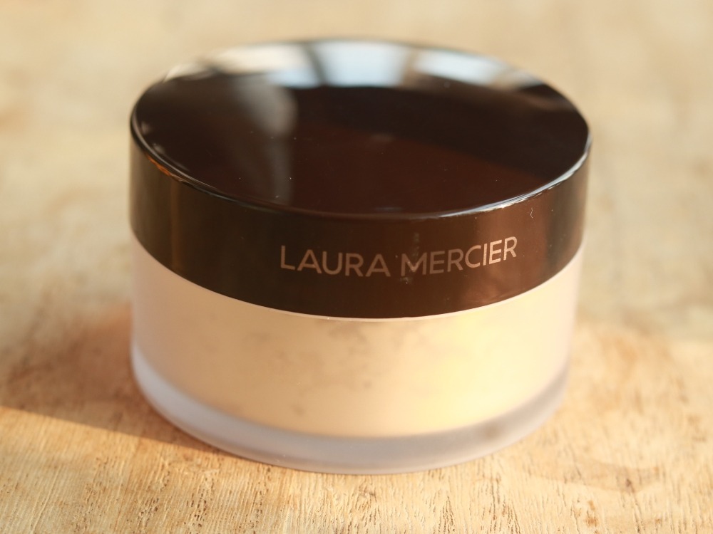 Review: Laura Mercier Translucent Loose Setting Powder, Auto Bikin ...