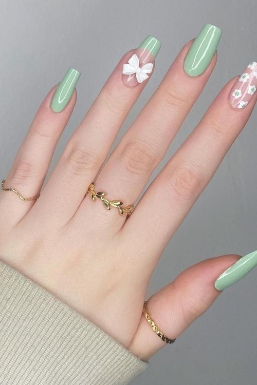 Tampilan Kuku Warna Hijau Kalem? Cobain 12 Nail Art Warna Sage Green ...
