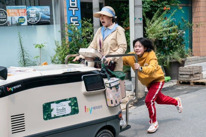 Review Film: HI-FIVE, Kisah Superhero Kocak dari Korea Selatan - Beauty ...