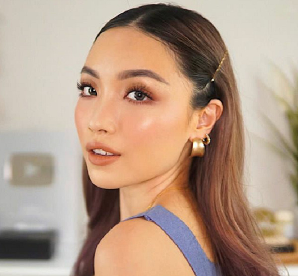 Memiliki Wajah Oriental yang Khas, Ini Deretan Makeup Look Ala Beauty ...