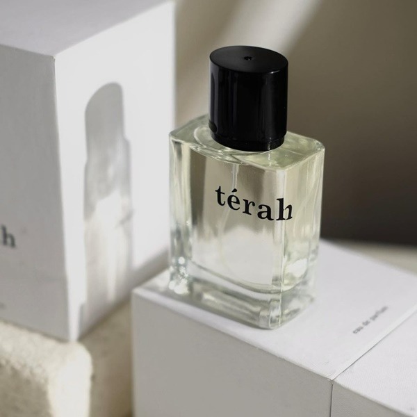 Bisa Berikan Kesan Elegan & Sensual, Berikut Rekomendasi Parfum Wangi ...