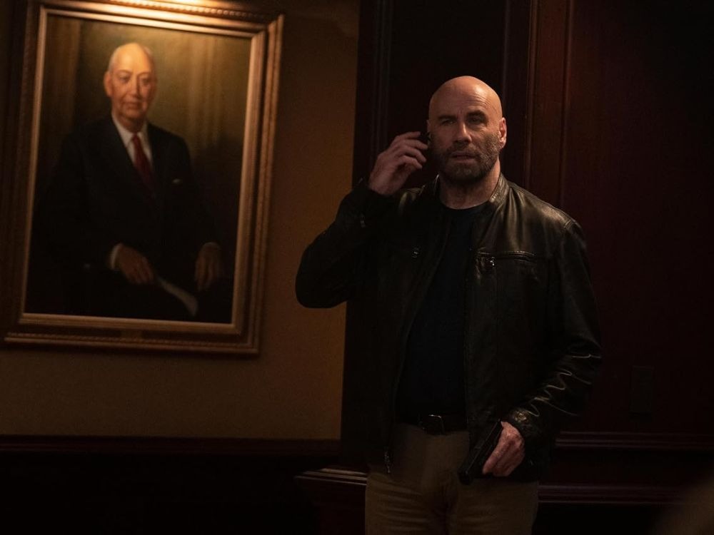 Review Film: Cash Out, Film Aksi Pencurian Kelas Kakap yang Ringan ...