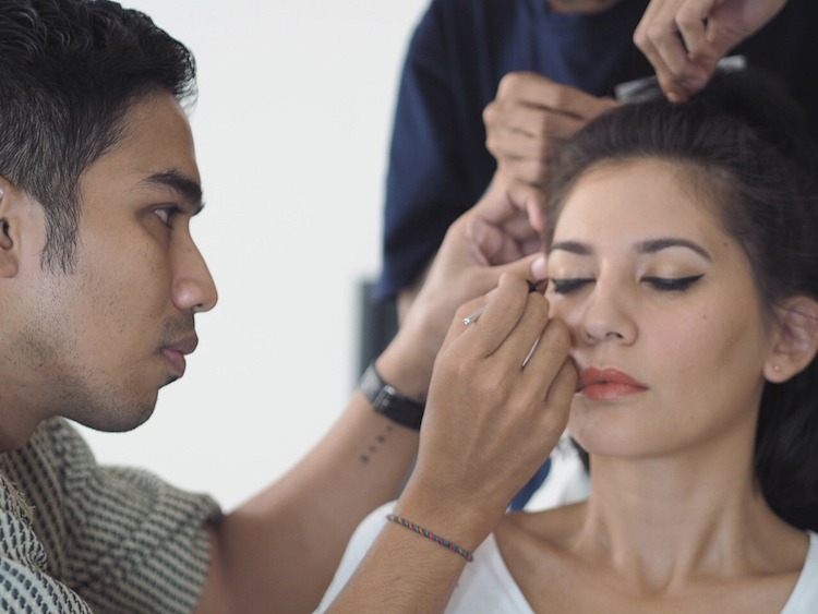 Bicara Soal Tips Makeup Tahan Lama hingga Insecurity Bersama Ifan ...