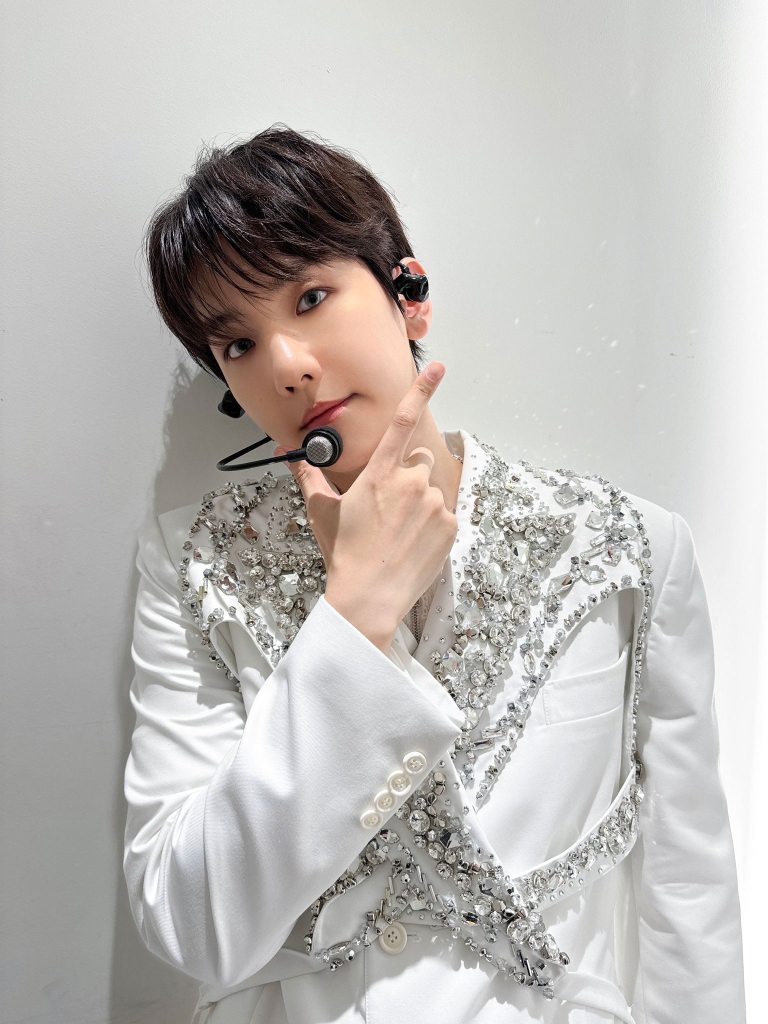 Konser Solo Baekhyun EXO Bertajuk 'Lonsdaleite' di Jakarta, Catat Jadwalnya, ya! - Beauty Journal