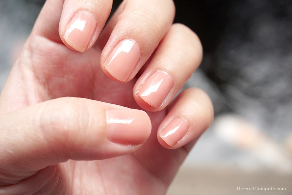 Penyuka Tampilan Natural dan Warna Nude? Coba Pakai Nail Foundation ...