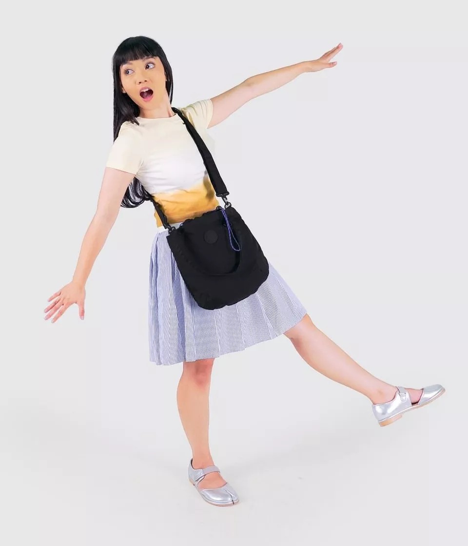 15 Rekomendasi Sling Bag dengan Desain Minimalis, Cocok untuk Jalan ...