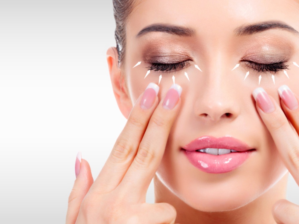 Berbagai Cara Efektif Meredakan Mata Bengkak dan Sembap Pasca Menangis ...