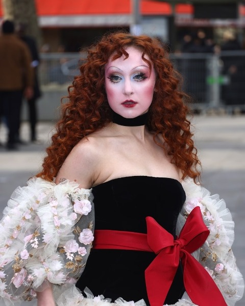 Angsty Hairstyle, Gaya Rambut Nyentrik yang Populer Lagi di Kalangan ...