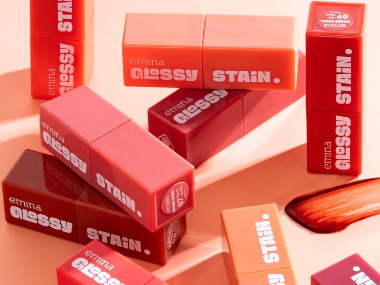 Yuk, Intip 10 Warna hingga Formulasi Baru The New Emina Glossy Stain ...