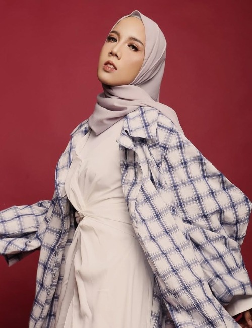 12 TOP MUA Indonesia yang Menarik Dilirik untuk Pemotretan hingga Wedding | News+ on RCTI+