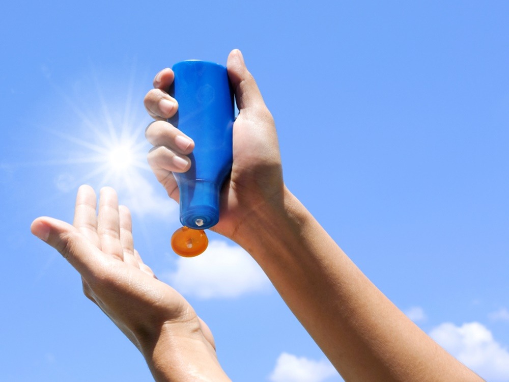 Pentingnya Menggunakan Sunscreen - Beauty Journal