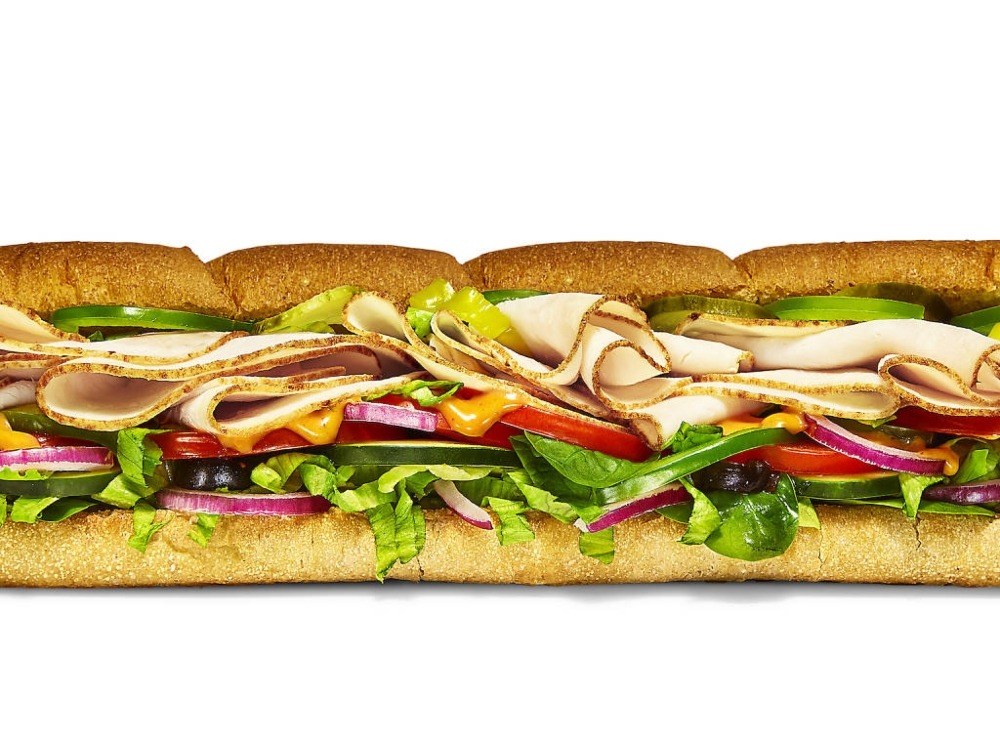 Resmi Hadir di Jakarta! Ini Deretan Menu Paling Populer di Subway ...