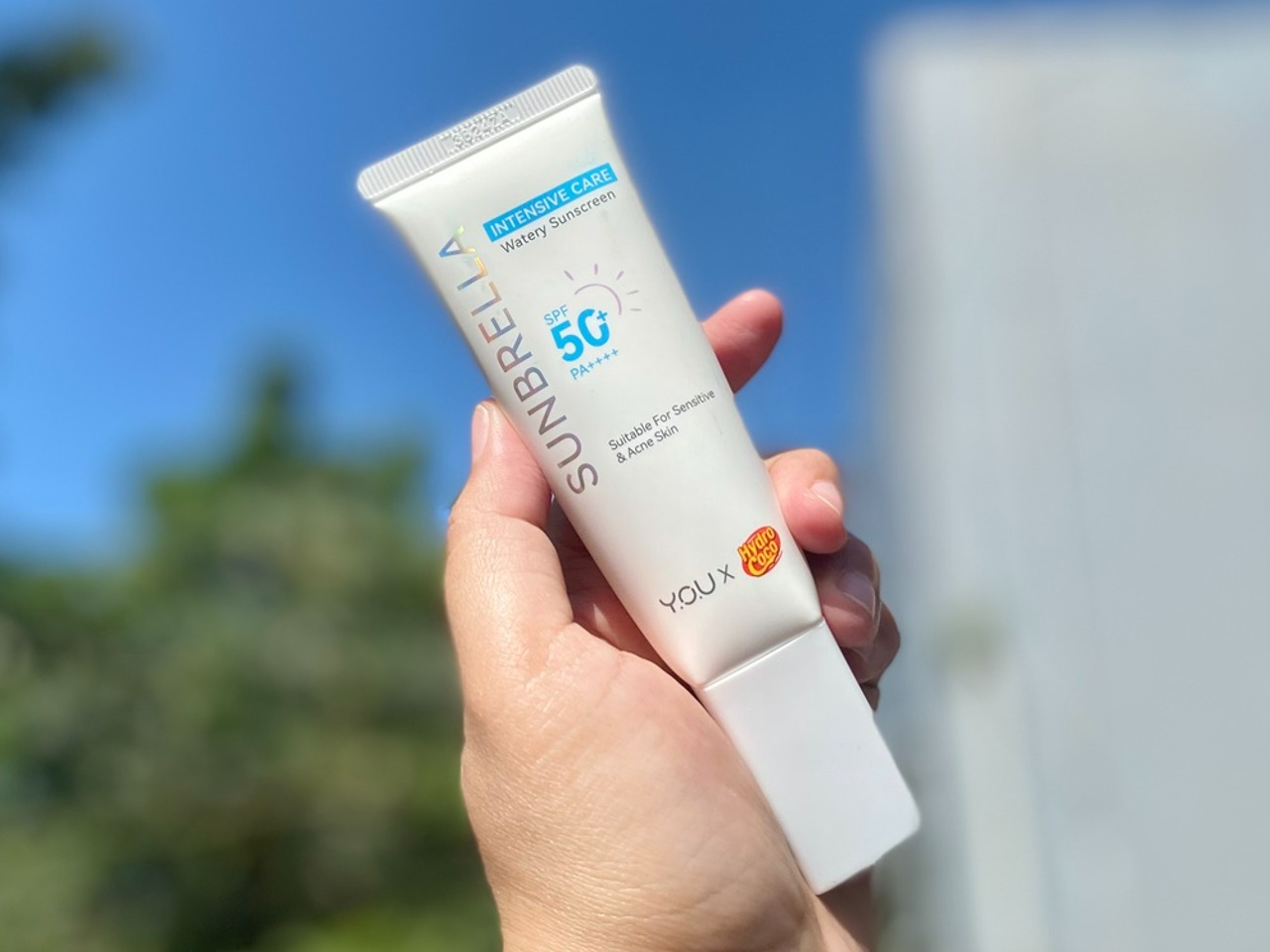 Review: YOU Sunbrella Intensive Care Watery Sunscreen, Nyaman di Kulit ...