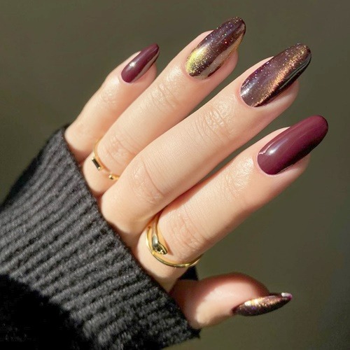 10 Inspirasi Tampilan Vampy Nails Agar Makin Stunning di Pesta Akhir ...
