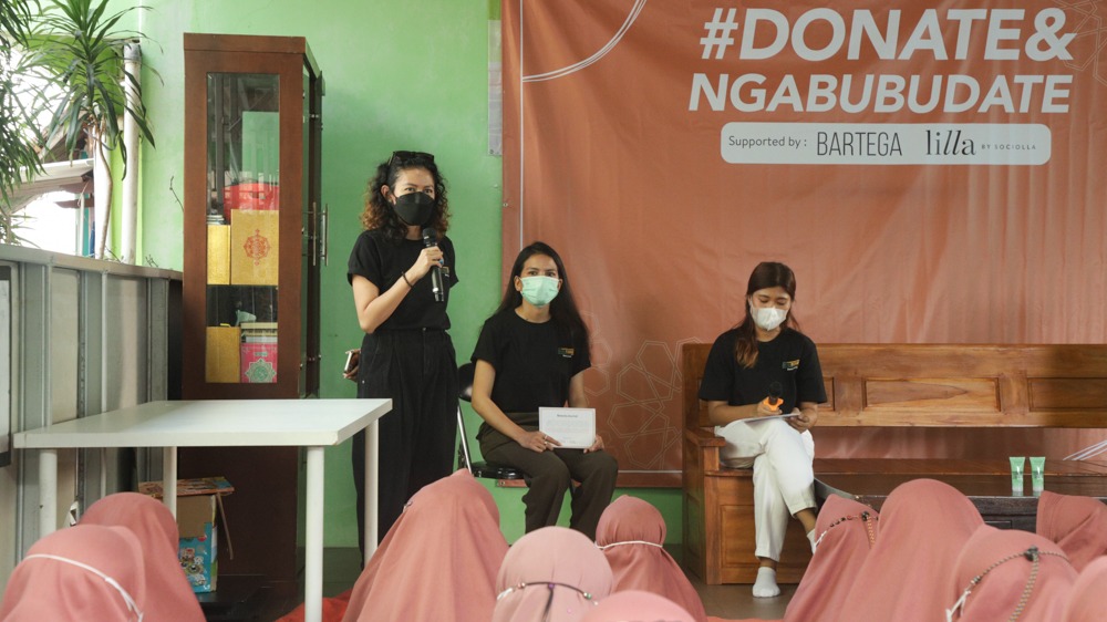 Keseruan dalam Berbagi Kebahagiaan bersama Adik-Adik Yatim di Acara 'Donate & Ngabubudate ...