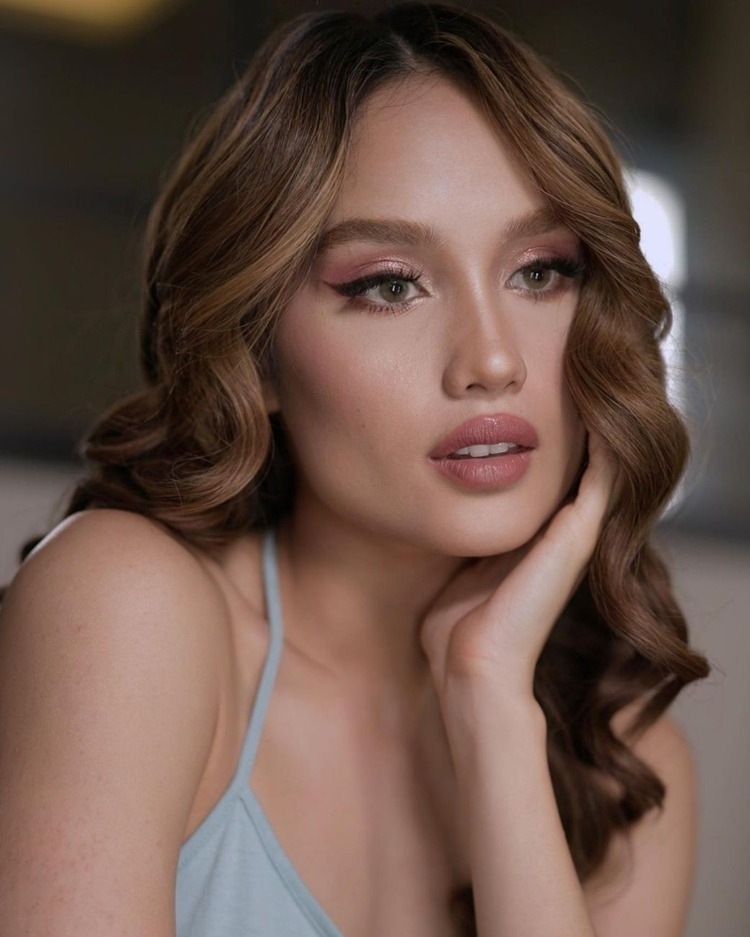Recreate Gaya Makeup Cinta Laura dan Putri Marino Pakai Produk L’Oréal ...