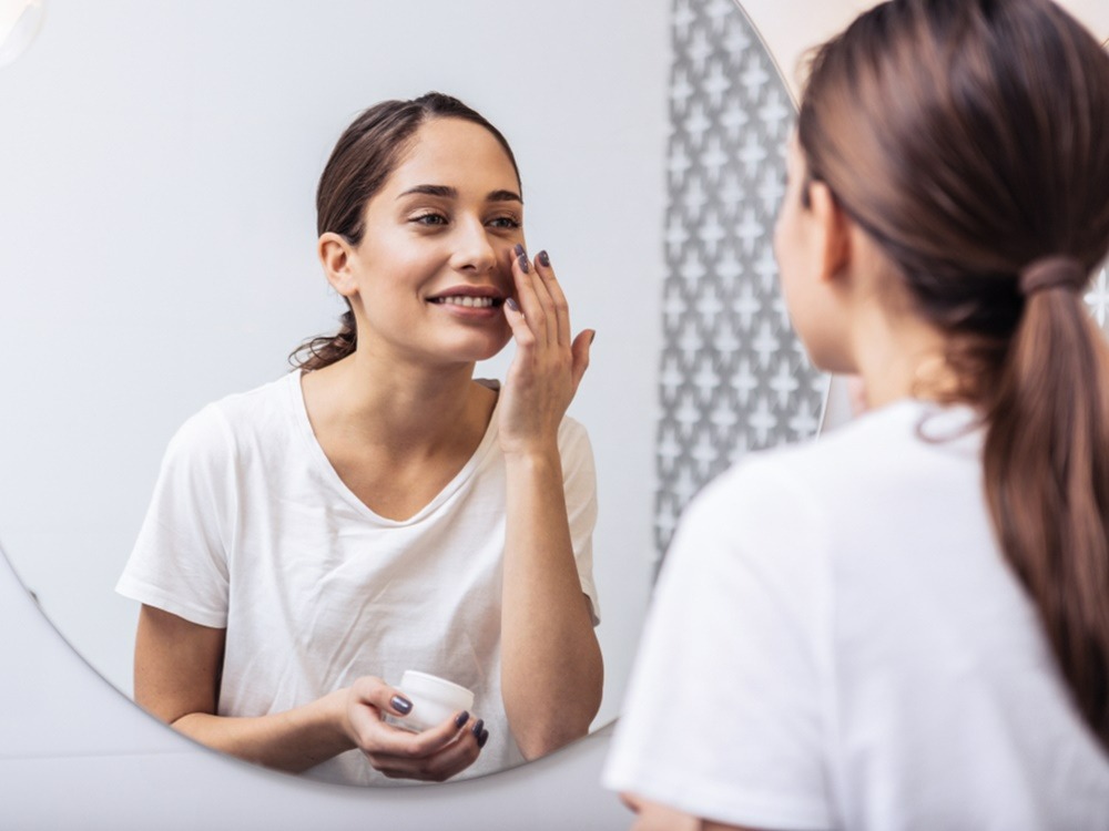 Mengenal `Rewilding Skin`, Metode Perawatan yang Diklaim Bisa Atasi ...