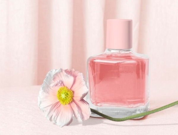 Fragrance 101: Panduan Memilih Aroma Parfum Sesuai Cuaca - Beauty Journal